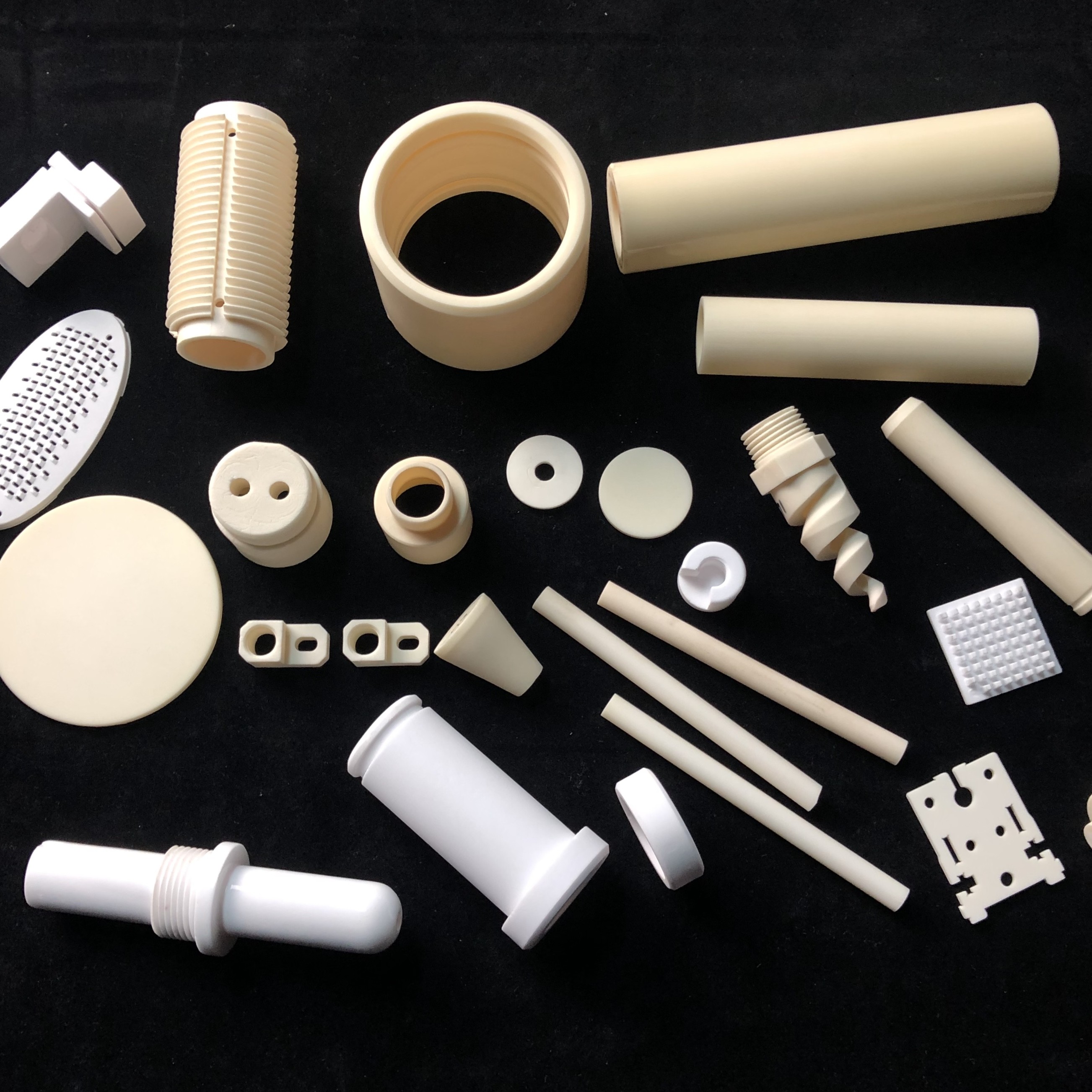 Quality Machining Ceramic Parts & 95 Alumina Ceramic factory from China