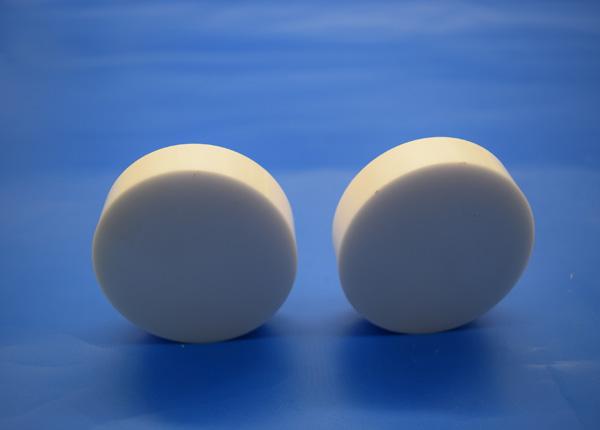 White Color Machinable Ceramic Block 95 - 99.7 % Alumina Circular Block ...